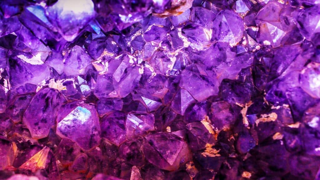 Qué significa cuarzo morado o amatista y sus propiedades - Equilibrio ...